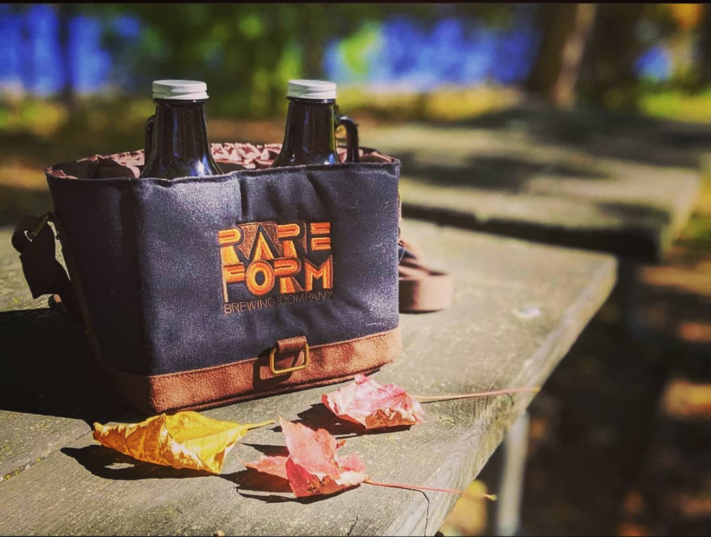 Your perfect weekend awaits.⁣ - Rare Form Brewing